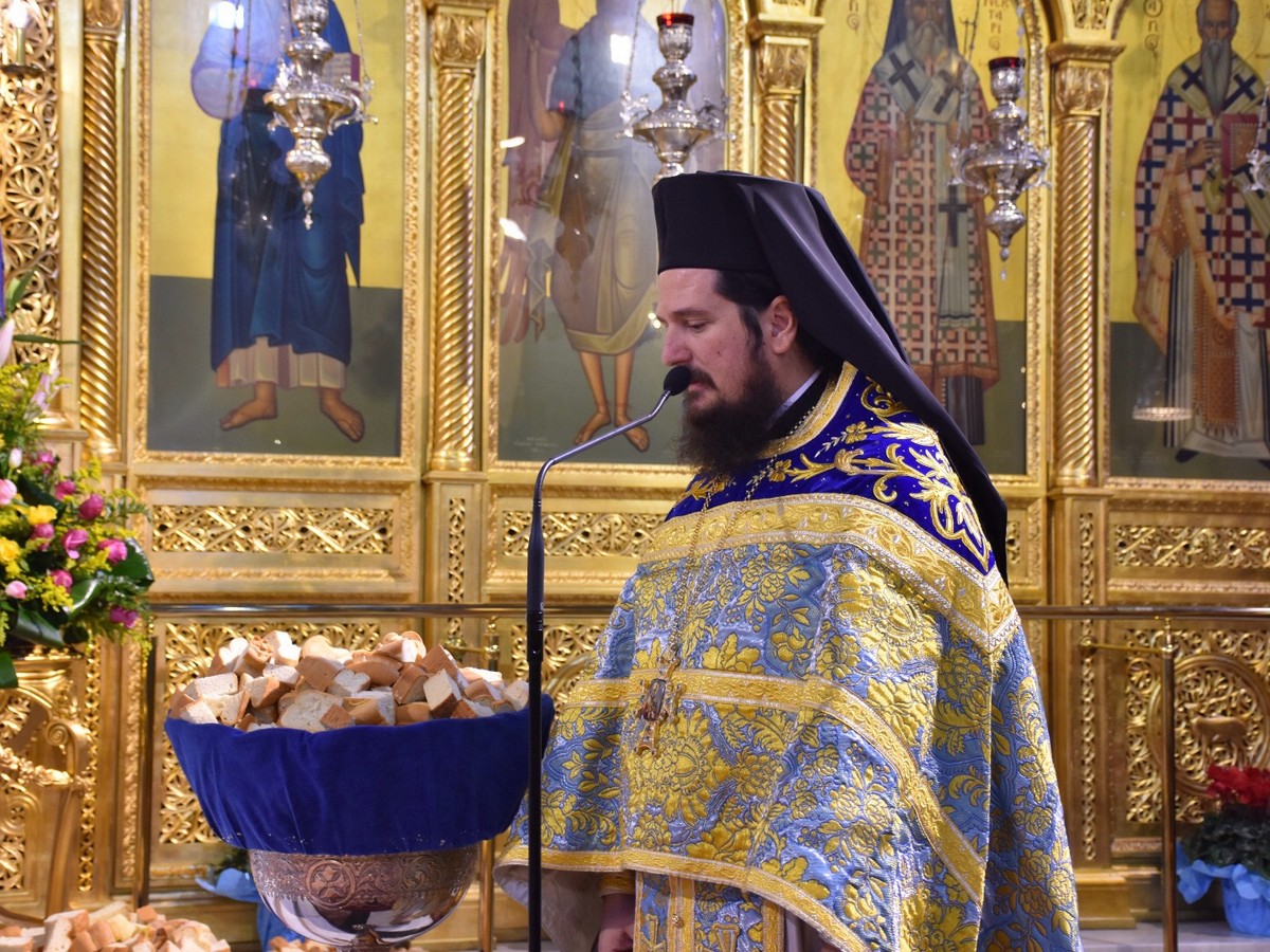 ΠΑΝΗΓΥΡΙΚΗ ΠΟΛΥΑΡΧΙΕΡΑΤΙΚΗ ΘΕΙΑ ΛΕΙΤΟΥΡΓΙΑ 43 – Ι.Μ. Λαρίσης & Τυρνάβου