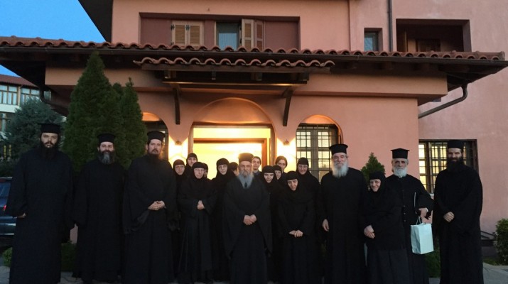 ΕΥΛΑΒΙΚΟ ΠΡΟΣΚΥΝΗΜΑ ΣΤΑ ΜΟΝΑΣΤΗΡΙΑ ΤΟΥ ΠΑΝΟΡΑΜΑΤΟΣ – Ι.Μ. Λαρίσης ...