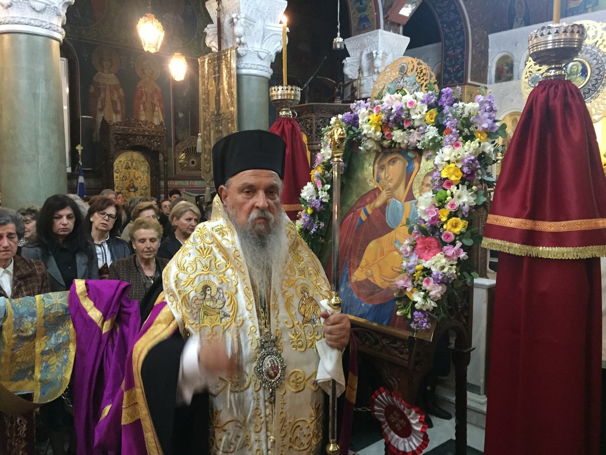 Δ ΣΤΑΣΗ ΧΑΙΡΕΤΙΣΜΩΝ ΣΤΟΝ ΑΓΙΟ ΚΩΝΣΤΑΝΤΙΝΟ 5 – Ι.Μ. Λαρίσης & Τυρνάβου