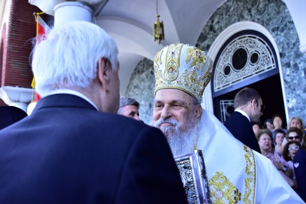 ΔΟΞΟΛΟΓΙΑ ΕΠΙ ΤΗ ΑΦΙΞΕΙ ΤΟΥ ΠΡΟΕΔΡΟΥ ΤΗΣ ΕΛΛΗΝΙΚΗΣ ΔΗΜΟΚΡΑΤΙΑΣ – Ι.Μ ...