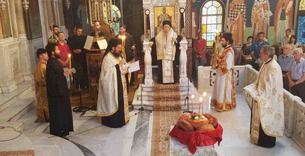 Ο ΠΑΝΗΓΥΡΙΚΟΣ ΕΣΠΕΡΙΝΟΣ ΤΟΥ ΑΓΙΟΥ ΛΟΥΚΑ ΚΡΙΜΑΙΑΣ ΣΤΟΝ ΑΓΙΟ ΑΧΙΛΛΙΟ – Ι ...