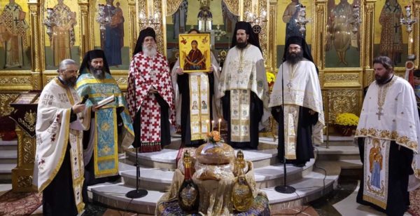 ΣΥΝΕΧΙΖΕΤΑΙ ΤΟ ΙΕΡΟ ΠΡΟΣΚΥΝΗΜΑ ΣΤΗΝ ΑΓΙΑ ΖΩΝΗ – Ι.Μ. Λαρίσης & Τυρνάβου