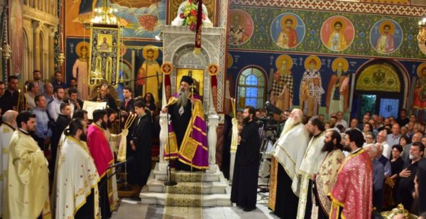 ΜΕ ΛΑΜΠΡΟΤΗΤΑ Ο ΕΣΠΕΡΙΝΟΣ ΤΟΥ ΑΓΙΟΥ ΑΧΙΛΛΙΟΥ – Ι.Μ. Λαρίσης & Τυρνάβου