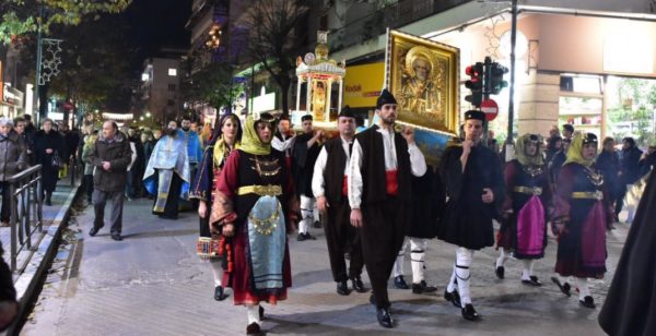 Ο ΑΓΙΟΣ ΝΙΚΟΛΑΟΣ ΕΥΛΟΓΗΣΕ ΤΗΝ ΠΟΛΗ ΤΗΣ ΛΑΡΙΣΑΣ – Ι.Μ. Λαρίσης & Τυρνάβου
