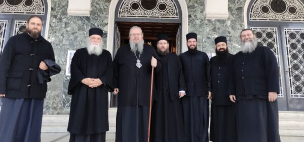 Ο π. Νεκτάριος Μουλατσιώτης στον Ποιμενάρχη μας – Ι.Μ. Λαρίσης & Τυρνάβου