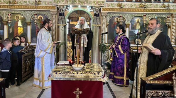 Ευχέλαιο στον Ιερό Ναό Αγίου Θωμά Λαρίσης – Ι.Μ. Λαρίσης & Τυρνάβου