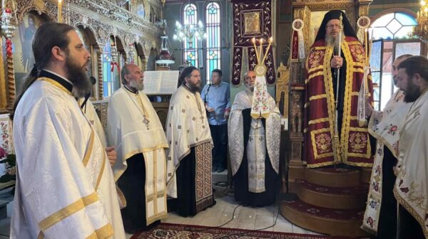 Ο Πανηγυρικός Εσπερινός των Αγίων Κωνσταντίνου και Ελένης στο Αρμένιο ...
