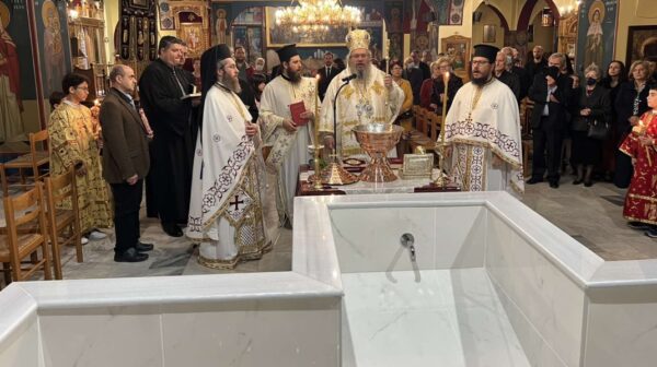 Στον Ι. Ν. Ζωοδόχου Πηγής Λαρίσης ο Σεβασμιώτατος – Τέλεσε τον Αγιασμό ...