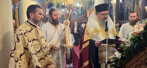 Στην Α’ Στάση των Χαιρετισμών στον Ι. Ν. Ευαγγελισμού της Θεοτόκου ...