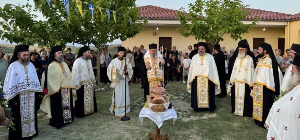Ο εσπερινός των Αγίων Πάντων στην υπό σύσταση ομώνυμη Ιερά Μονή ...